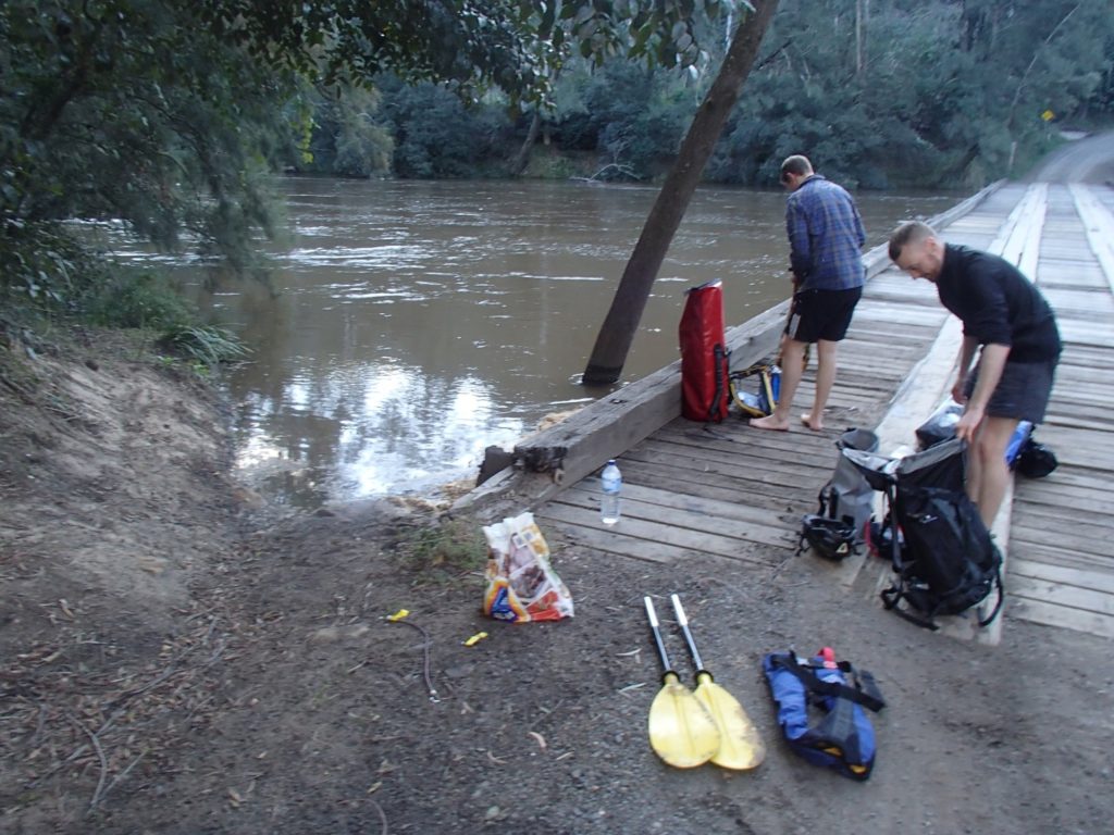 Colo River Packraft trip (Bob Turners Track to Upper Colo Bridge ...